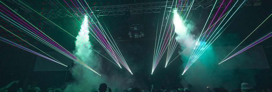 Créer un spectacle laser professionnel pour votre événement